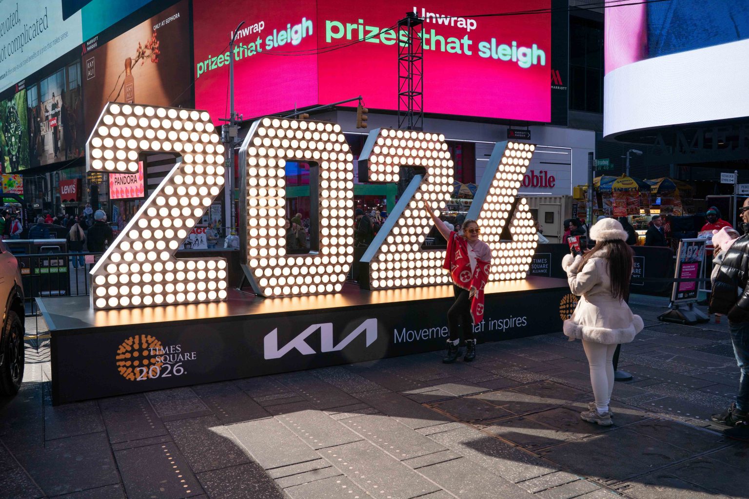Numeral Arrival – Times Square Ball